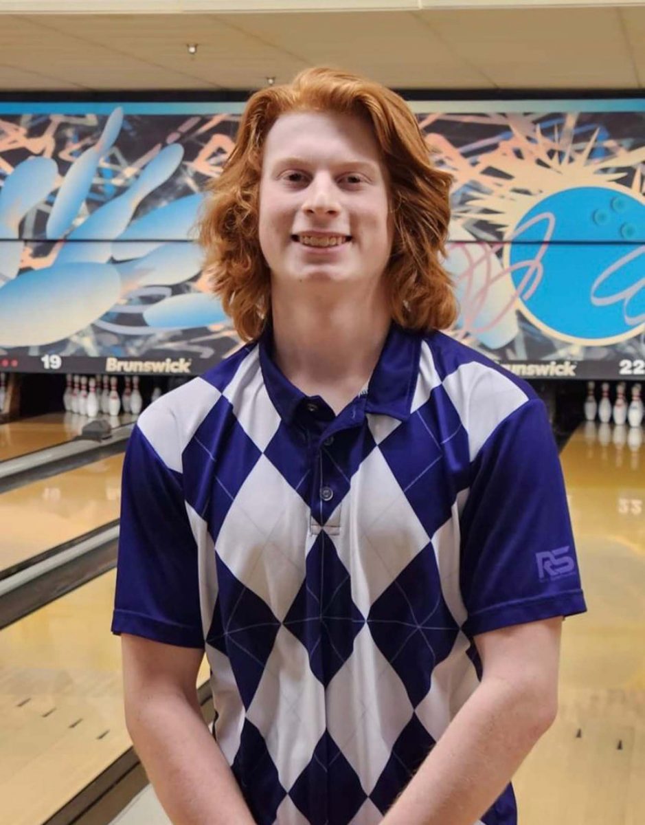 Sloan bowls at State Finals – The Troy Times Tribune