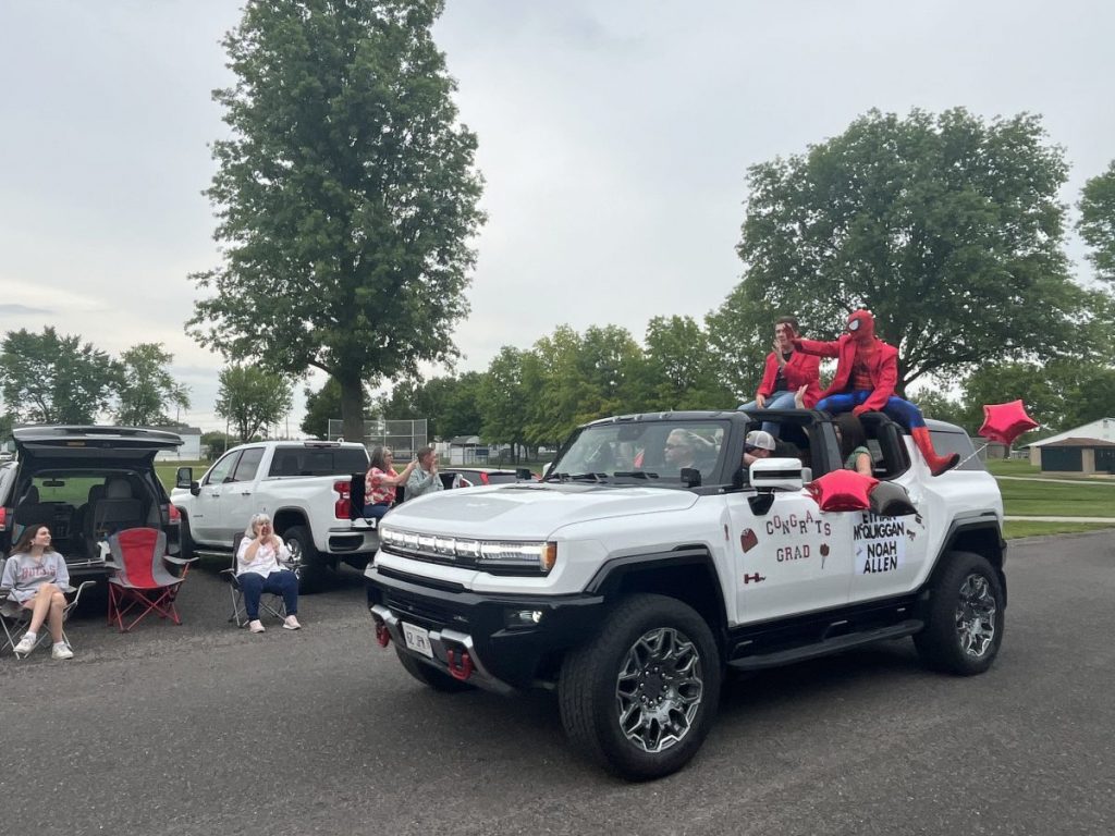 Photo Gallery — Triad Senior Parade – The Troy Times Tribune